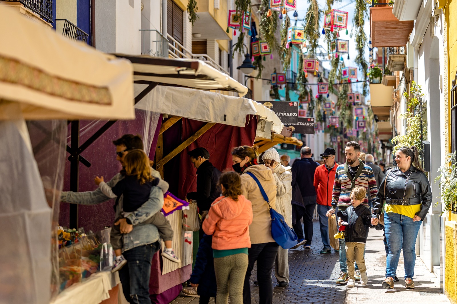 Feel - The Traditional Food Market takes Finestrat's old town back to ...